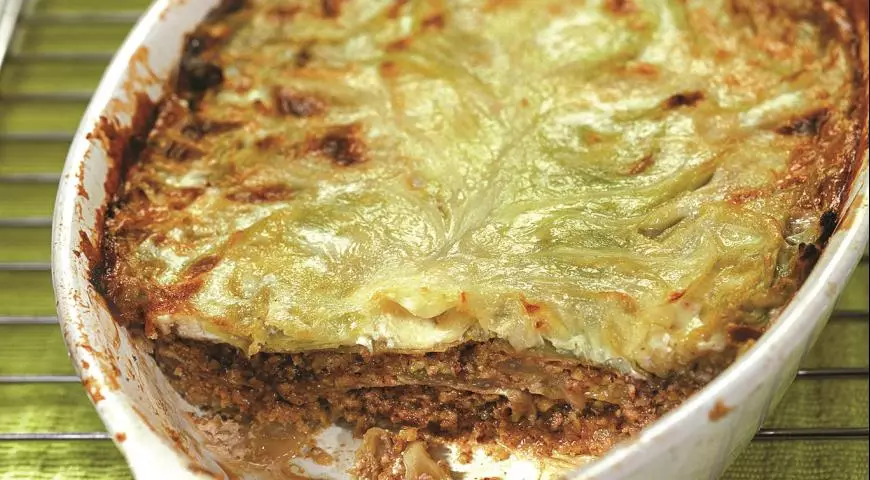 Lasagna kubva kuBabige Yepadiki ine nzungu, nhanho-ne-nhanho recipe nemifananidzo