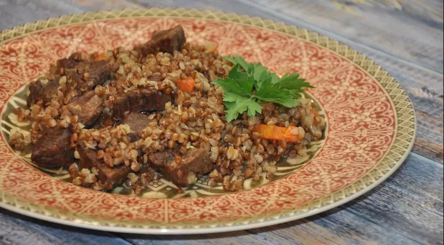 蕎麥烤牛肉