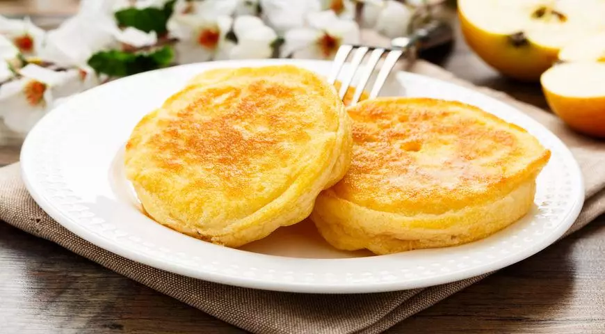 Abatori. Ifu ya pancake, resepts ya pancake