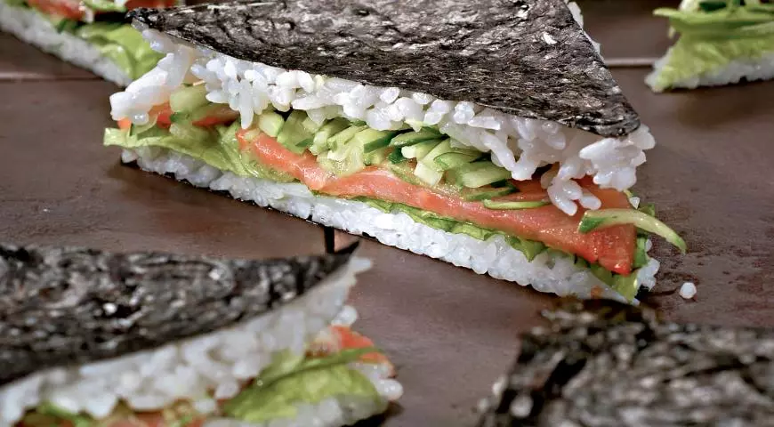 Sandwich Sushi.