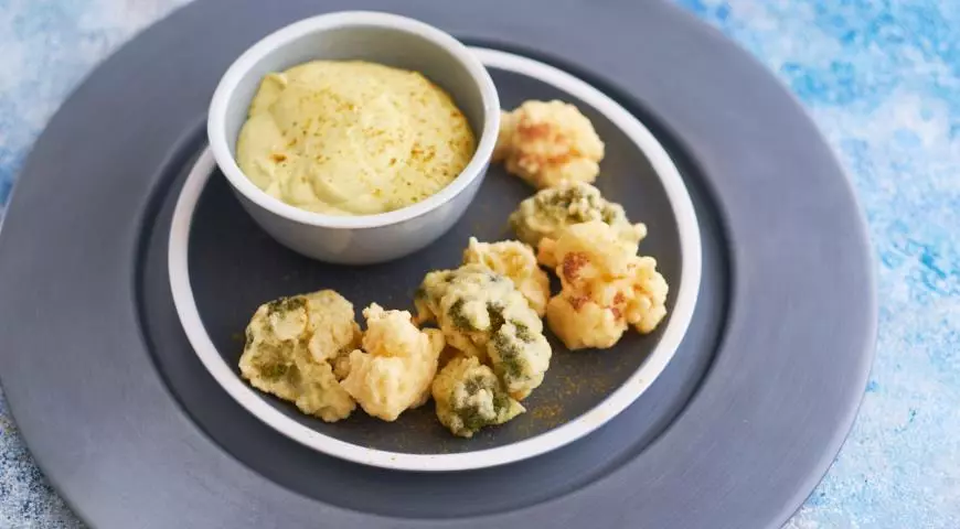 I-Cauliflower, i-broccoli, curry