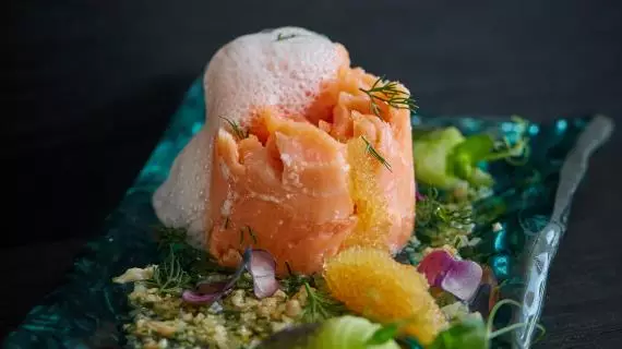 Salmon na-akpọ Salmon na akwụkwọ nri oge ọkọchị, akwụkwọ nri n'oge ọkọchị, usoro ntụgharị