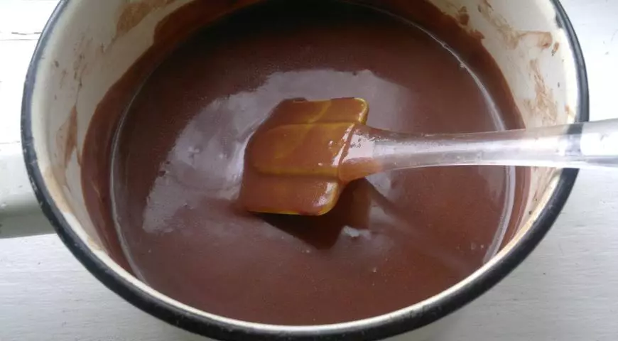 Duab Ua Noj Ua Noj: Chocolate pancakes nrog chocolate sauce, Kauj Ruam 9