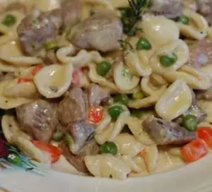 Pasta Orette karo resep Turki, langkah-langkah kanthi foto