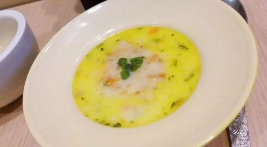 Sopa de pollastre amb blat de moro