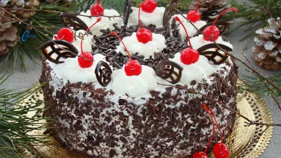 Schwarzvalian Cherry Cake Black Hutan ireng, resep langkah-langkah kanthi foto