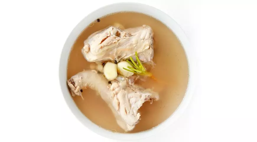 Poulet Bouillon