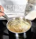 Stock Foto Matlagning Recept: Pike Cheni under nanoatu sås med räkor, steg №1
