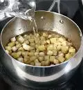 Foto vārīšanas recepte: kartupeļu selerijas zupa, 2. solis