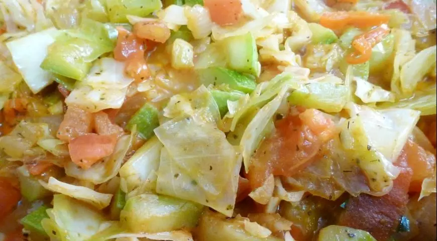 Vegetable stew with cabbage and zucchildle ready for feed