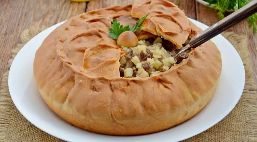 Tatar Pie Zur