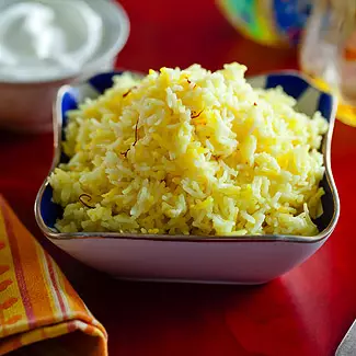 Iraanse rijst in een langzaam kooktoestel