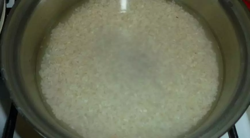 Matreiðsla Rice Porridge.