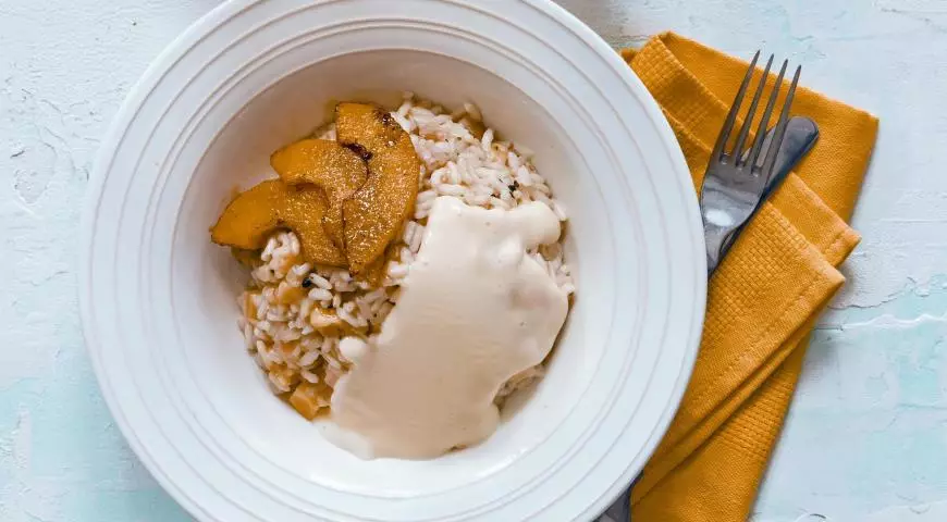 Risotto s hruško in sirom fondue