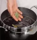 Фото приготування страви: Суп з чорної квасолі з пряною заправкою, крок №1