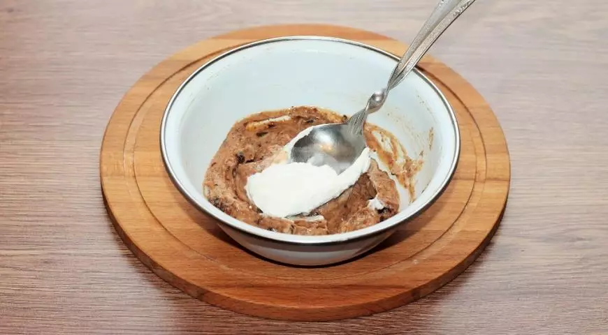 Receita de cociña fotográfica: panqueiques con recheo de froitas secas, paso número 2