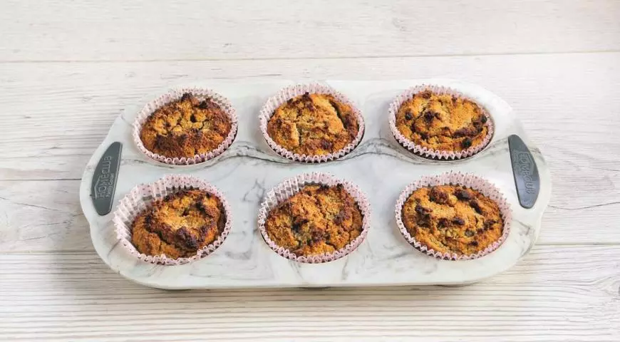 Photo Cocción Receta: Muffins de plátano con nueces, Paso No. 6