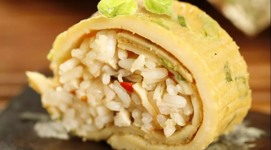 Omurais, omelette japonaise