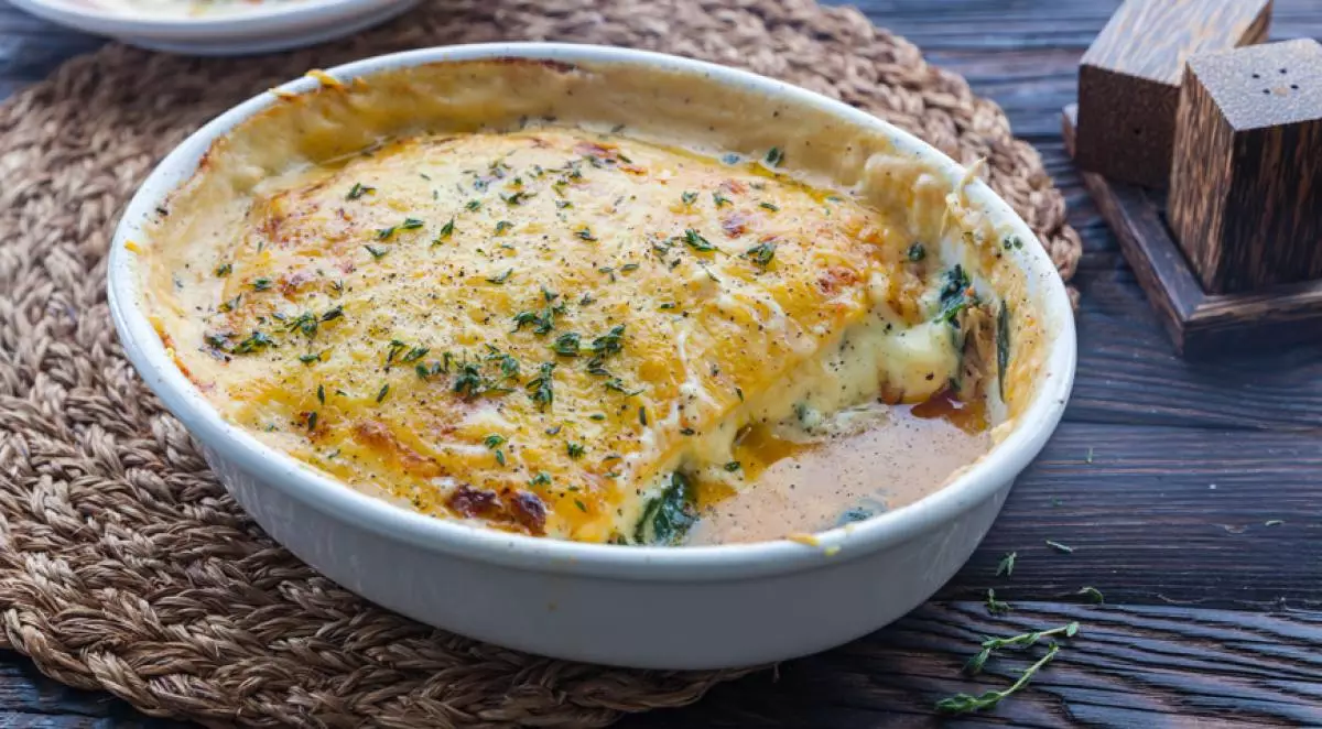 Pescado al horno con espinacas