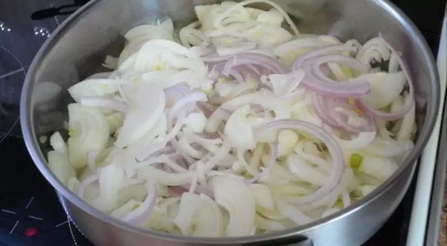 Onion cake with young potatoes, fry onions