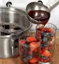 Stock foto dafa girke: berries a jelly na ruwan giya, lambar lamba 3