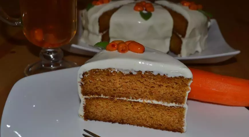 Azenarioa Carot Cake arto irinetik