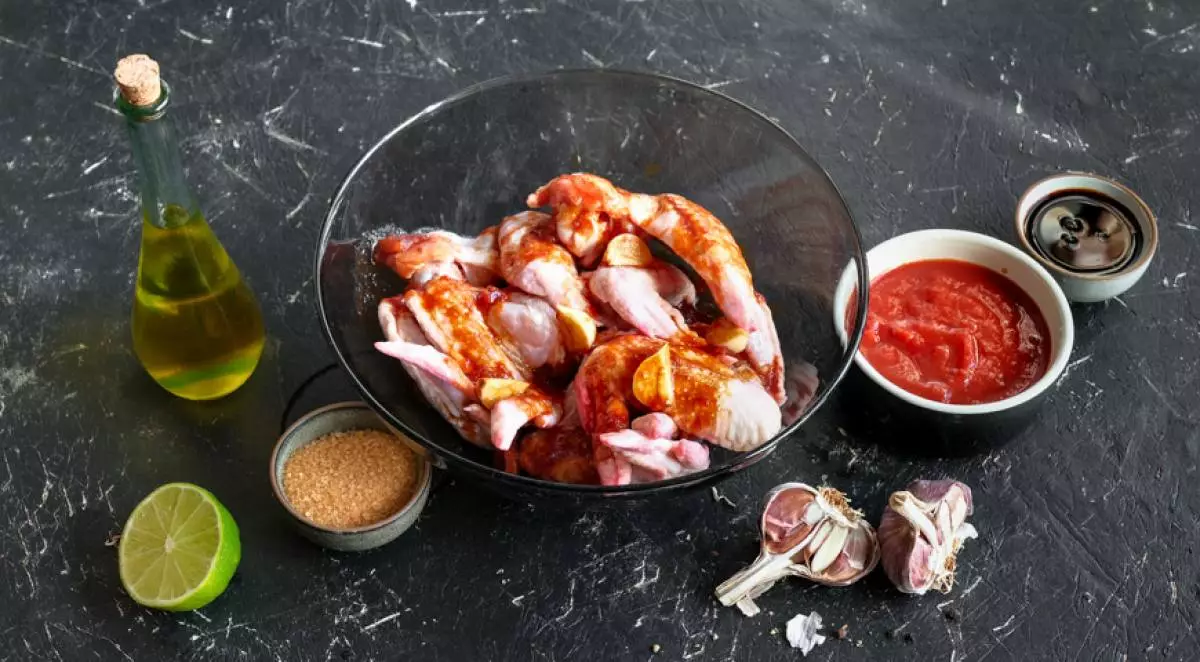 وصفة طبخ الصورة: أجنحة الدجاج المتبلة بأسلوب آسيوي، الخطوة رقم 1