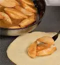 Mufananidzo wekubika recipe: pancake ne caramel pears, nhanho nhamba 3