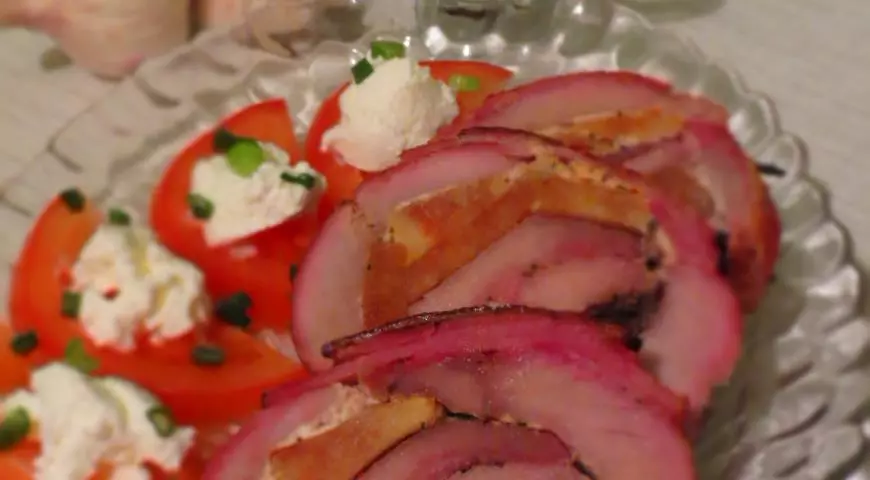 Pork roll stuffed quince