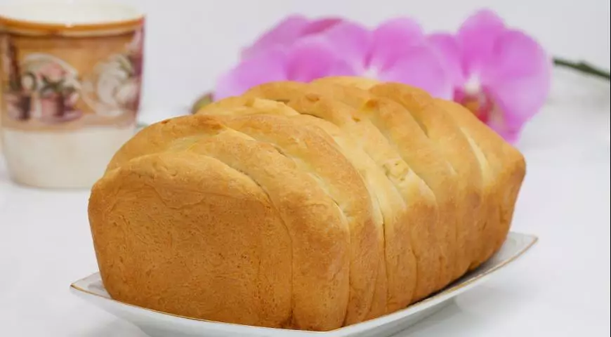 Preparare il pane armonico.