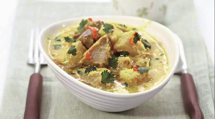 Pineapple curry