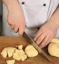 Fotografija pripreme recepta: krumpir pire krumpir s pečenim češnjakom i zelenilom, korak 2