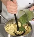 Fotografija recepta: krumpir pire krumpir s pečenim češnjakom i zelenilom, korak 5