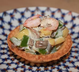 Tartlets with shrimps