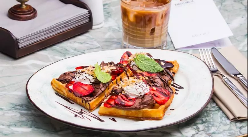 Waffles b'Nutelovy