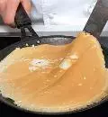 Stock foto Recepta de cuina: pancakes amb baies, pas número 2