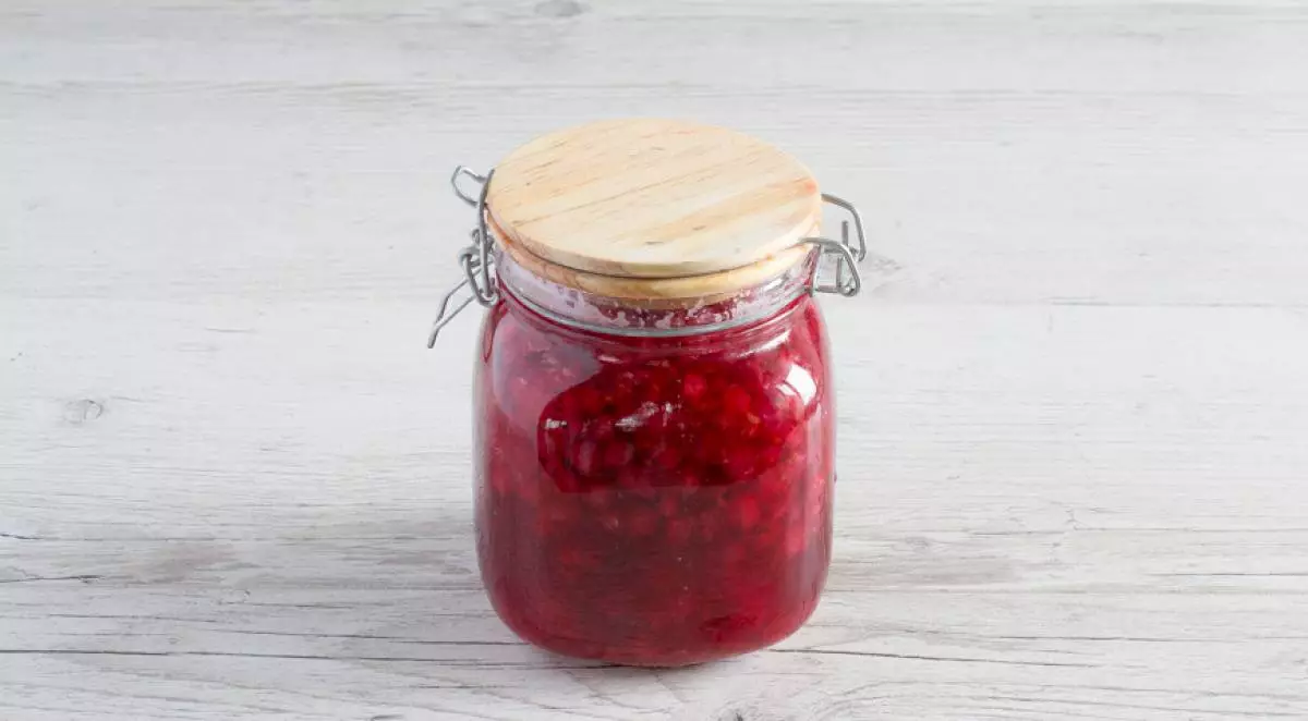 Red Currant Jam cho mùa đông, Burst Jam trên bờ