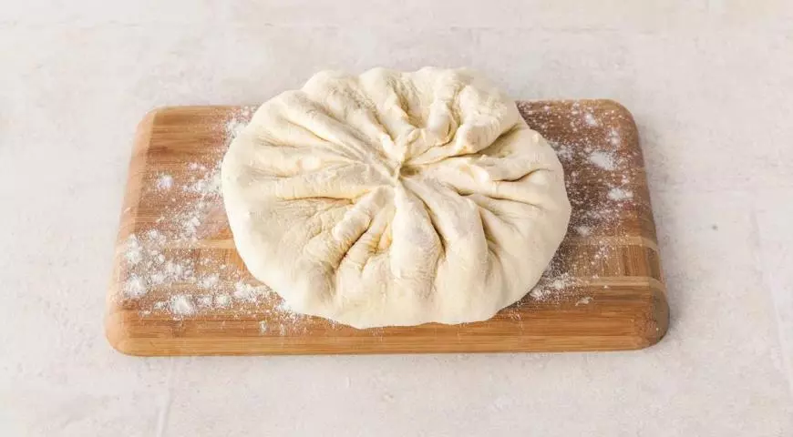 Ossetian 파이.