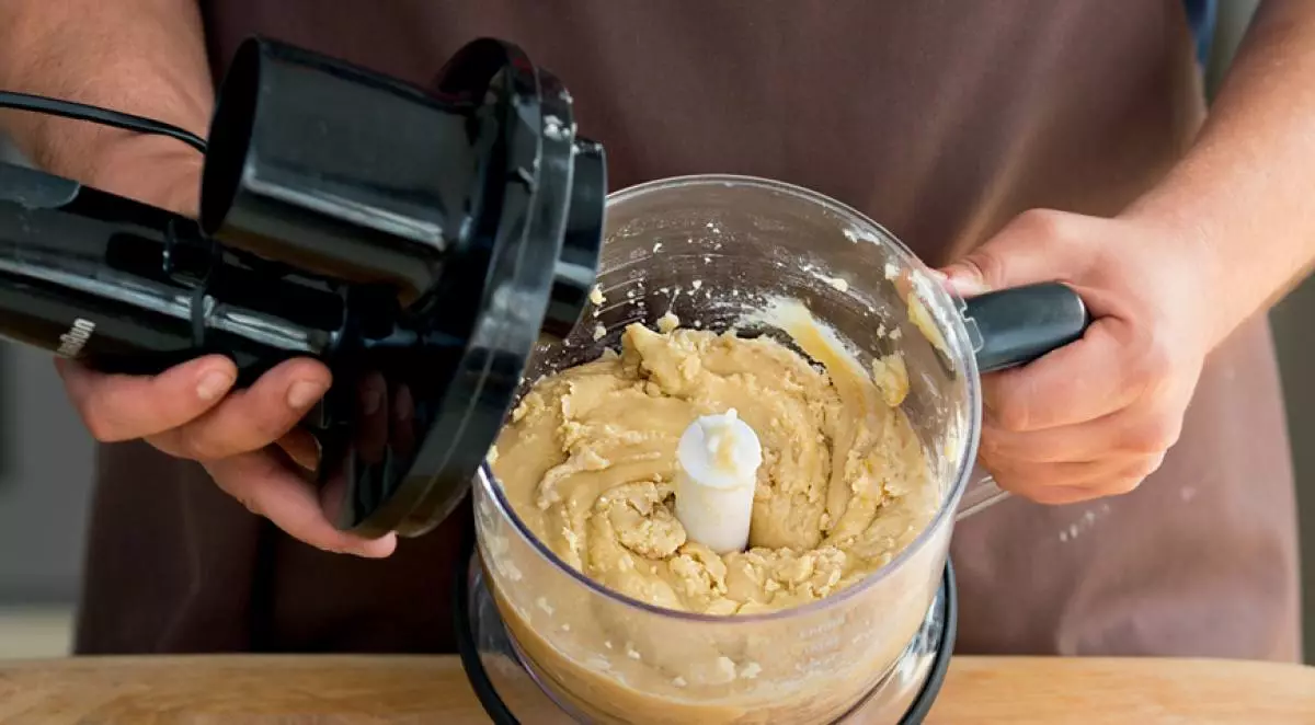 Photo Cooking Resepti: Suljettu naudanliha ja olut piirakka, vaihe nro 5