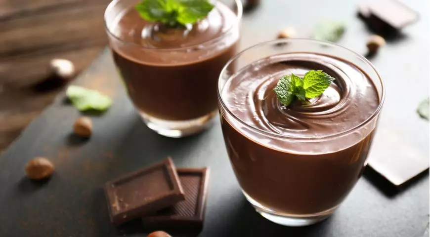 Aquafabe پر چاکلیٹ mousse