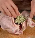 สต็อกสูตรการทำอาหาร Foto: ไก่ที่มีสมุนไพรเผ็ดขั้นตอนที่ 3