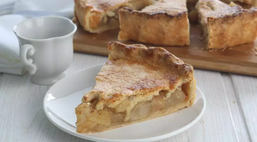 Яблучний пиріг, рецепт якого регламентувало Міністерство оборони