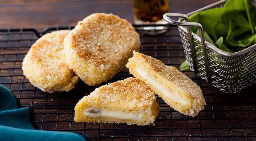 Моцарелла в кареті / Mozzarella in carrozza