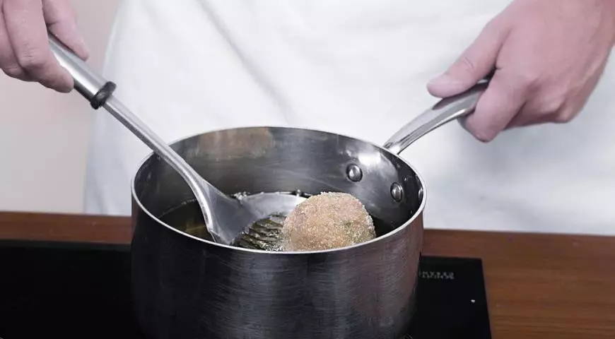 Foto de Stock Receita de cocción: Croquetas de pataca con xamón, número de paso 6