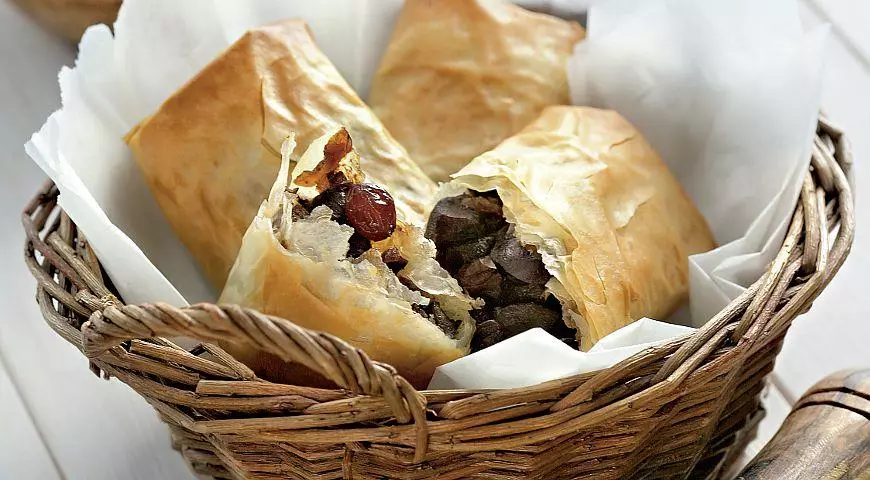 Pastilla pīrādziņi ar Baranjas nierēm un Zira