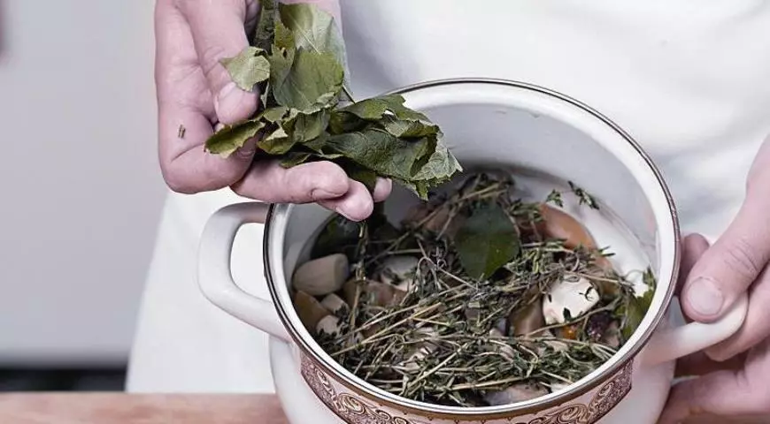 Photo Cooking Recipe: Salted White Mushrooms, Step No. 3