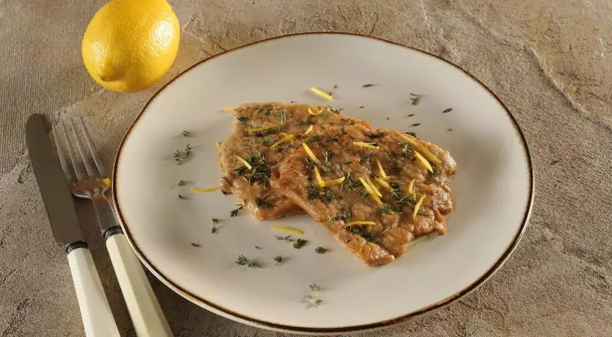 Escalopes ლიმონის სოუსით