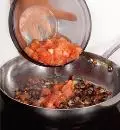 Saham resep memasak foto: paprika diisi dengan couscous dengan jamur, langkah nomor 3