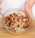 Foto persiapan resep: paprika diisi dengan couscous dengan jamur, langkah №4