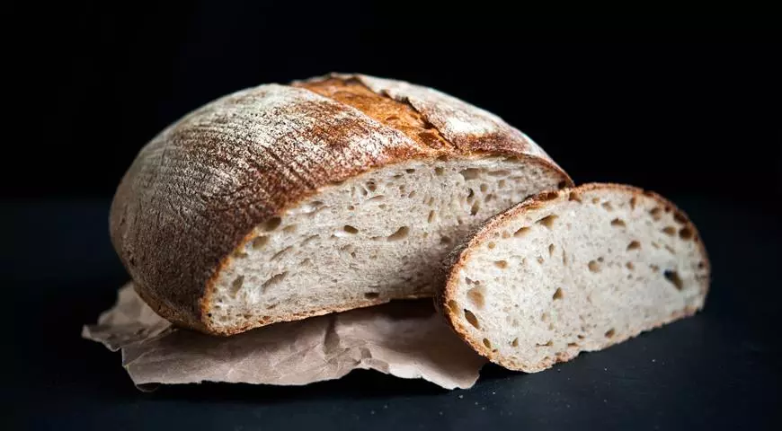 Пшенично-житній хліб на житній заквасці